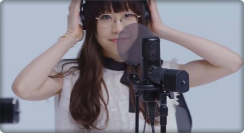 aimerの年収は？ライブのチケットの倍率がヤバい！私服やメガネのブランドは？｜芸能Summary